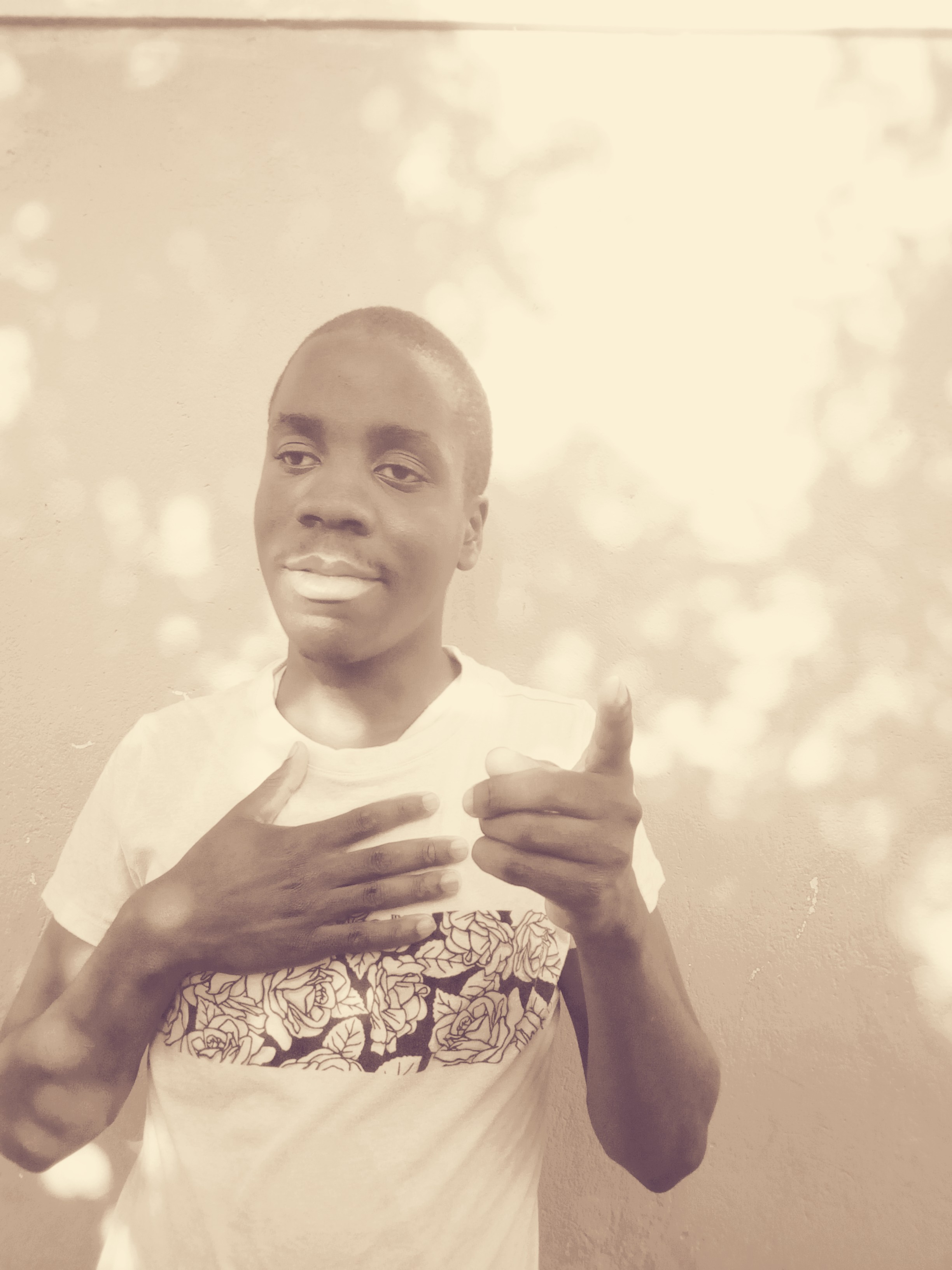 Chris Emma Music, Songs, Videos, Mp3 Downloads and Biography - Howwe.ug