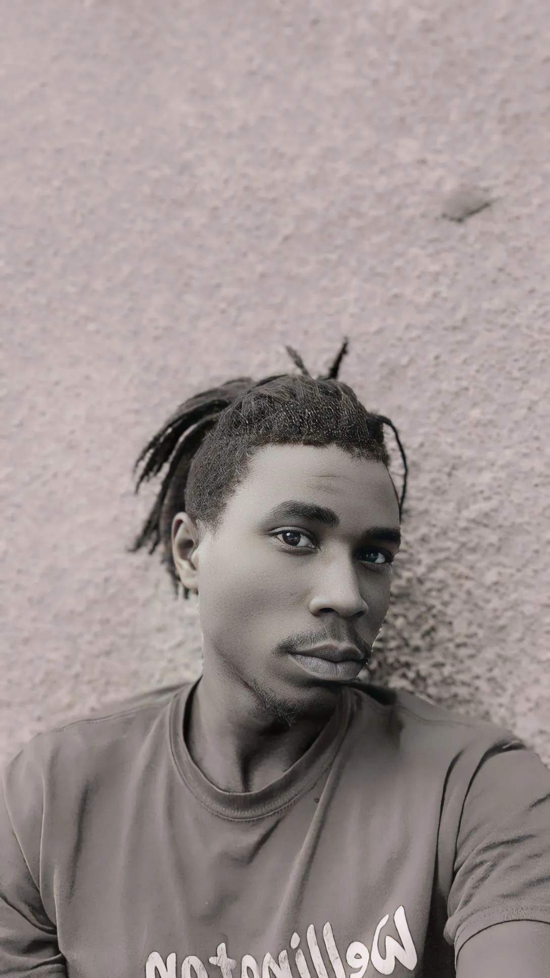 Dizzie Wine Music, Songs, Videos, Mp3 Downloads and Biography - Howwe.ug