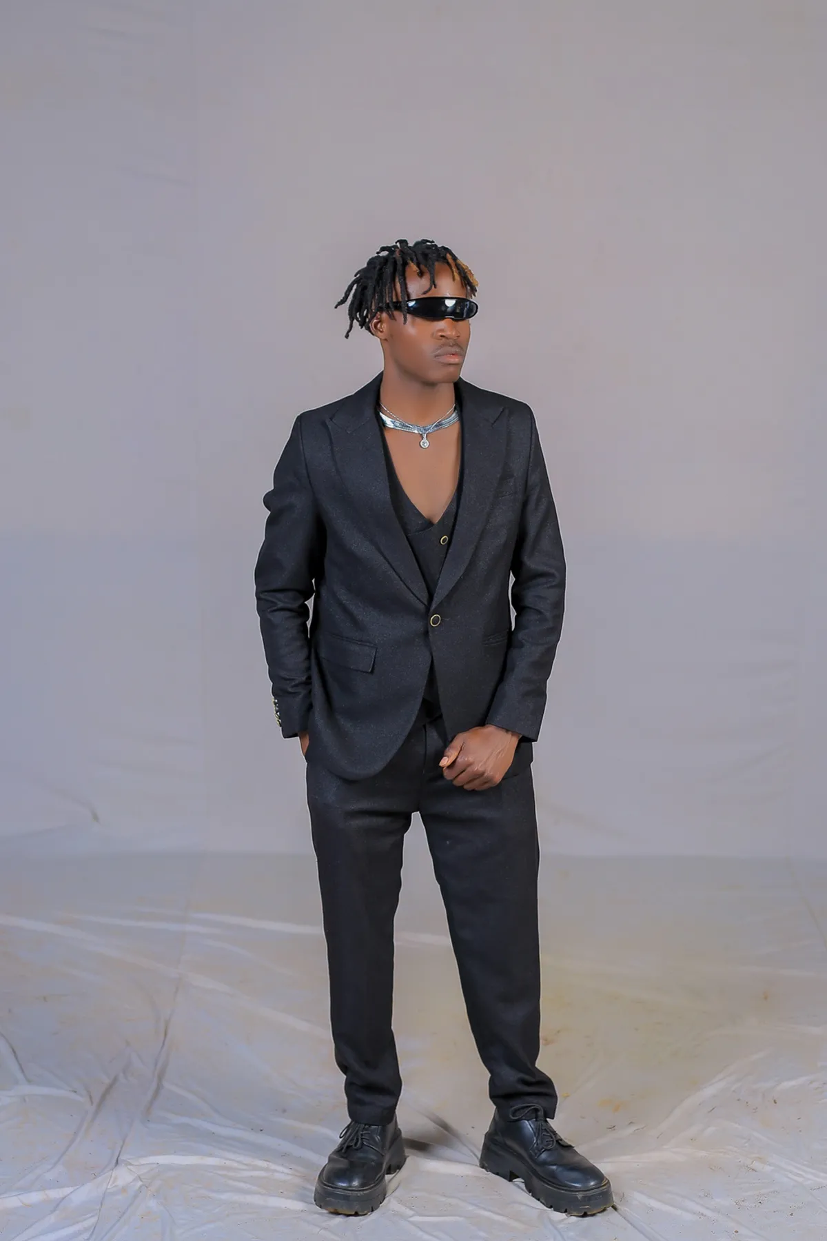 Drest official Music, Songs, Videos, Mp3 Downloads and Biography - Howwe.ug