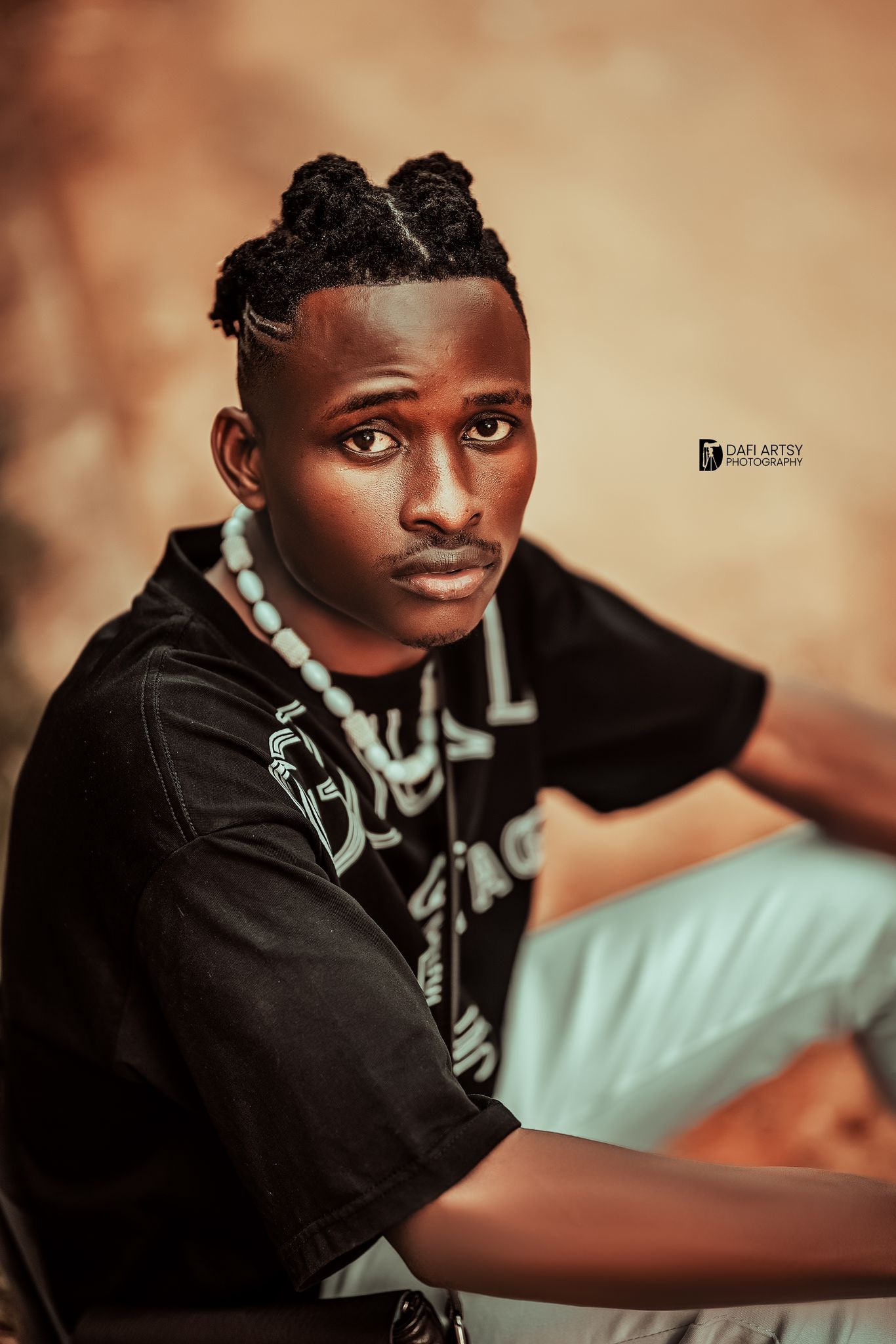 Genee Music, Songs, Videos, Mp3 Downloads and Biography - Howwe.ug