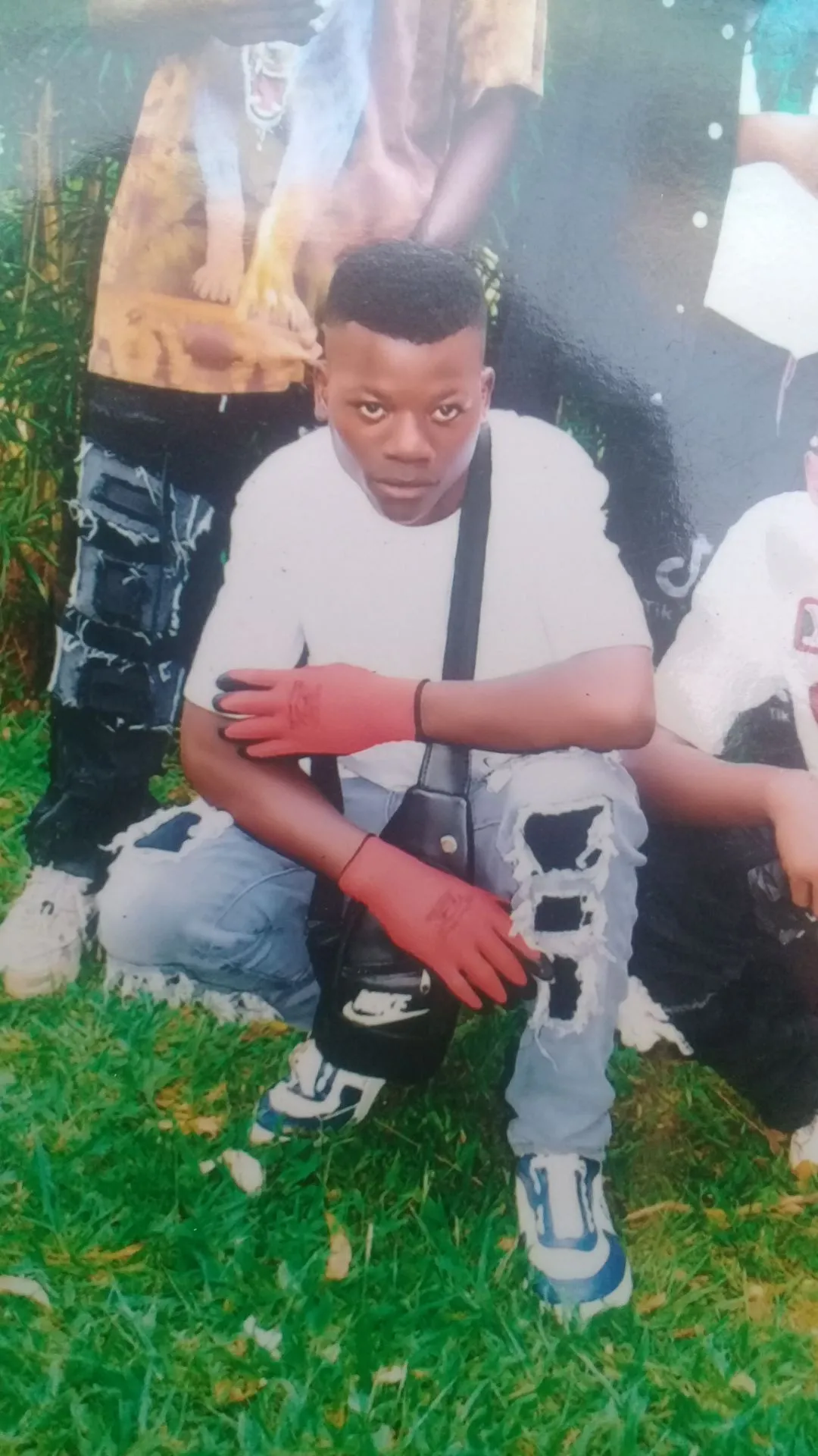 General Bee Music, Songs, Videos, Mp3 Downloads and Biography - Howwe.ug