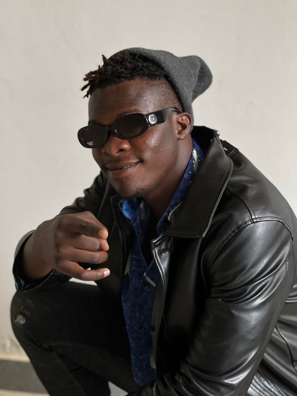 Powered Anzo Music, Songs, Videos, Mp3 Downloads and Biography - Howwe.ug